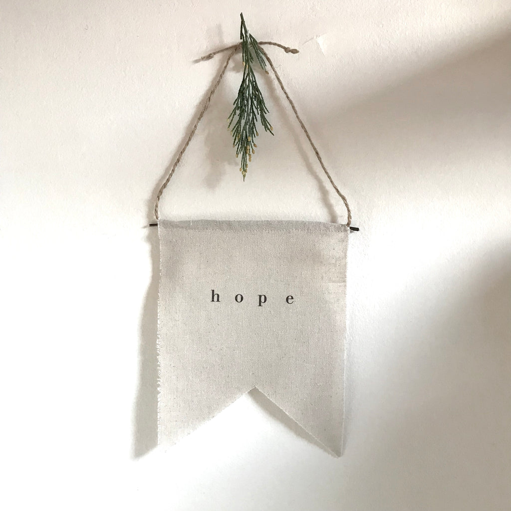 linen banners with words – pi'lo