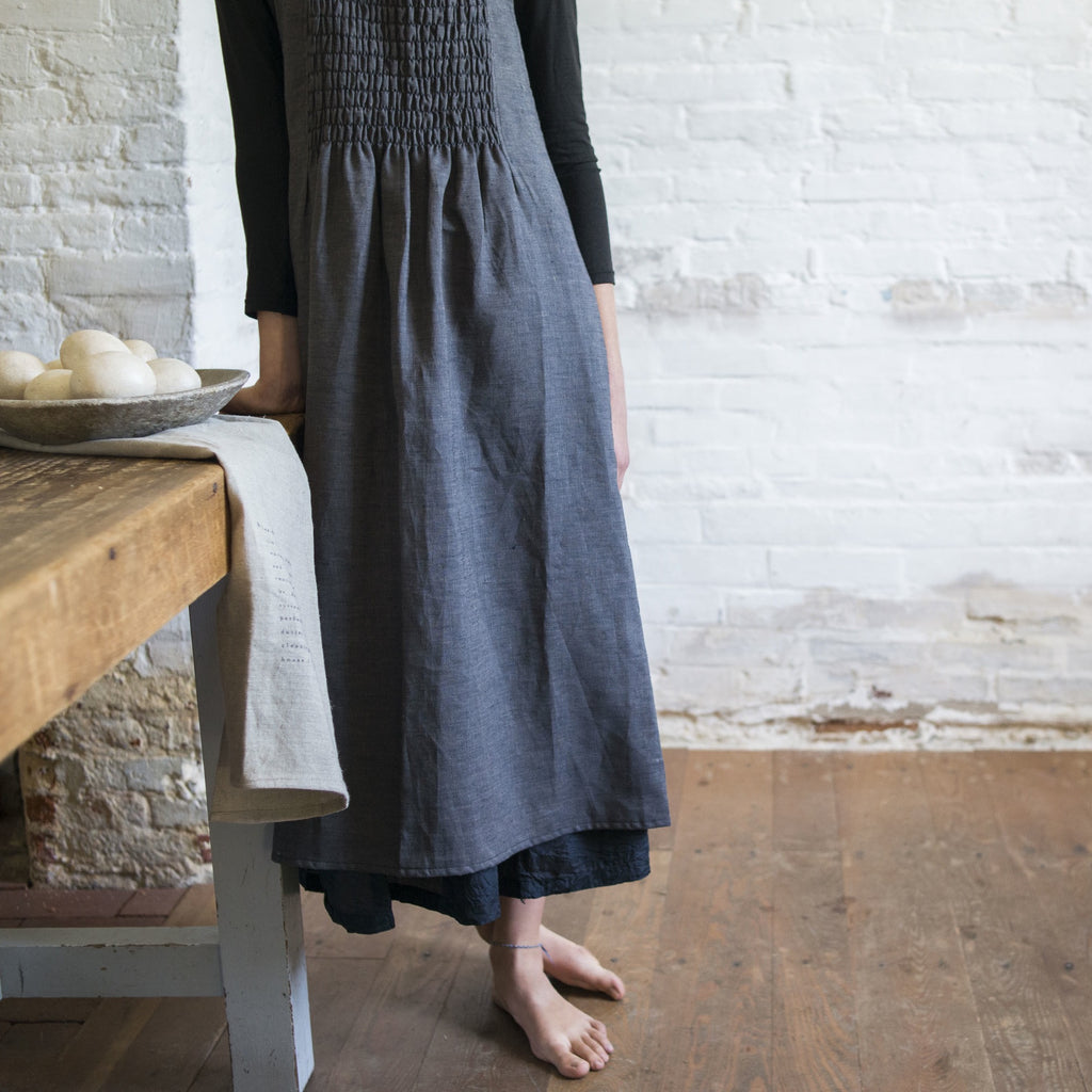 smocked full apron – pi'lo